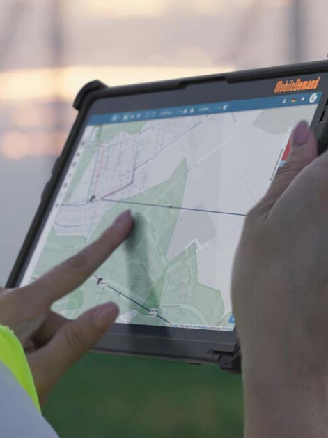 Rugged Tablets for Field Services | MobileDemand